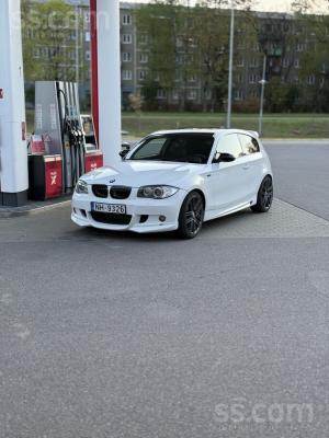Balts BMW 120 2008 Rīga, ar dzinēja tilpumu 2.00 L un nobraukumu 290 tūkst. km par 7800 €, foto 13 vietnē AUTOMOTO.COM.LV