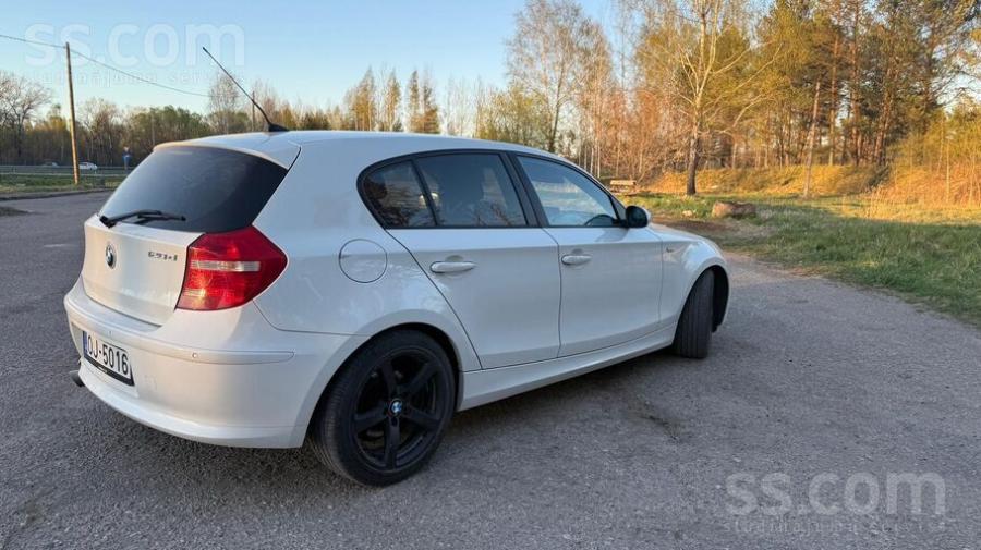 Balts BMW 120 2008 Rīga, ar dzinēja tilpumu 2.00 L un nobraukumu 332 tūkst. km par 3800 €, foto 7 vietnē AUTOMOTO.COM.LV