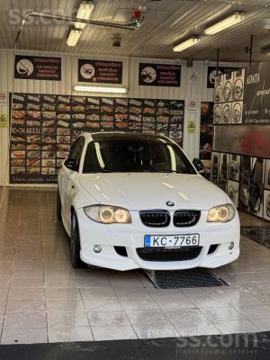 Белый БМВ 120 2008 в Рига, объемом двигателя 2.00 л и пробегом 297 тыс. км за 8000 €, фото 10 на AUTOMOTO.COM.LV