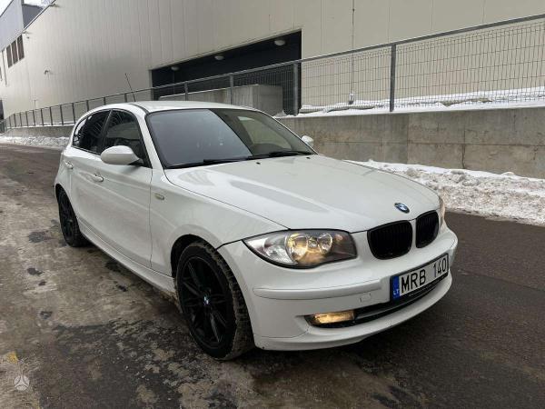Balts BMW 120 2009 Viļņa, ar dzinēja tilpumu 2.00 L un nobraukumu 277 tūkst. km par 3250 €, foto 1 vietnē AUTOMOTO.COM.LV
