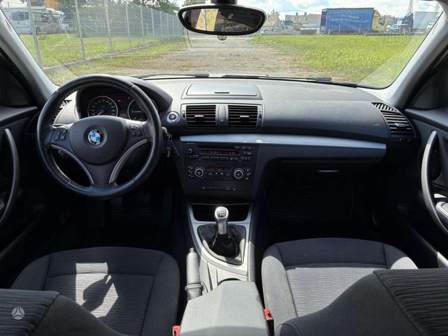 Balts BMW 120 2009 Radviliškis, ar dzinēja tilpumu 2.00 L un nobraukumu 339 tūkst. km par 3350 €, foto 20 vietnē AUTOMOTO.COM.LV
