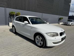 White BMW 120 2009 in Siauliai, with an engine capacity of 2.00 L and mileage of 270 thousand km for 3850 €, photo 4 on AUTOMOTO.COM.LV