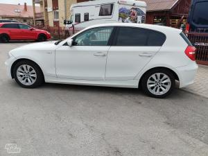 Balts BMW 120 2009 Panevēža, ar dzinēja tilpumu 2.00 L un nobraukumu 328 tūkst. km par 3500 €, foto 5 vietnē AUTOMOTO.COM.LV