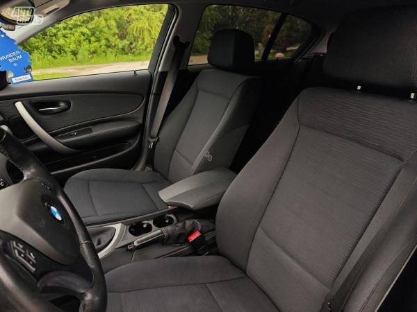 Balts BMW 120 2009 Panevēža, ar dzinēja tilpumu 2.00 L un nobraukumu 328 tūkst. km par 3500 €, foto 11 vietnē AUTOMOTO.COM.LV