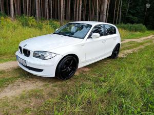 Balts BMW 120 2009 Kauņa, ar dzinēja tilpumu 2.00 L un nobraukumu 273 tūkst. km par 4550 €, foto  vietnē AUTOMOTO.COM.LV