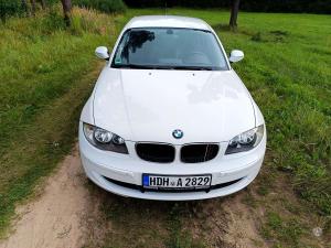 Balts BMW 120 2009 Kauņa, ar dzinēja tilpumu 2.00 L un nobraukumu 273 tūkst. km par 4550 €, foto 14 vietnē AUTOMOTO.COM.LV