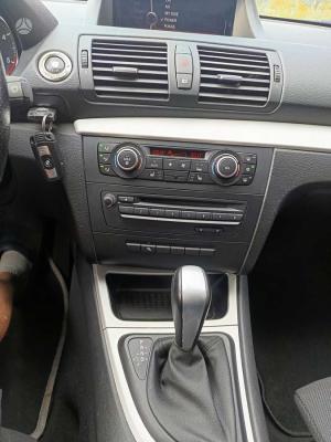 Balts BMW 120 2009 Kauņa, ar dzinēja tilpumu 2.00 L un nobraukumu 273 tūkst. km par 4550 €, foto 18 vietnē AUTOMOTO.COM.LV