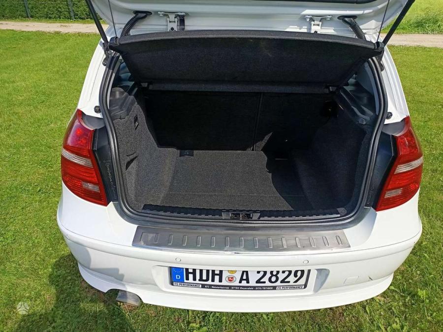 Balts BMW 120 2009 Kauņa, ar dzinēja tilpumu 2.00 L un nobraukumu 273 tūkst. km par 4550 €, foto 34 vietnē AUTOMOTO.COM.LV