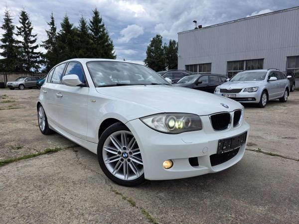 White BMW 120 2010 in Utena, with an engine capacity of 2.00 L and mileage of 353 thousand km for 3999 €, photo 2 on AUTOMOTO.COM.LV