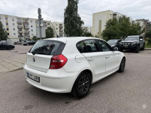 White BMW 120 2010 in Vilnius, with an engine capacity of 2.00 L and mileage of 275 thousand km for 2200 €, photo 6 on AUTOMOTO.COM.LV