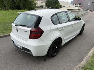 Balts BMW 120 2010 Viļņa, ar dzinēja tilpumu 2.00 L un nobraukumu 275 tūkst. km par 3450 €, foto 6 vietnē AUTOMOTO.COM.LV