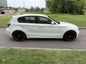 Balts BMW 120 2010 Viļņa, ar dzinēja tilpumu 2.00 L un nobraukumu 275 tūkst. km par 3450 €, foto 7 vietnē AUTOMOTO.COM.LV