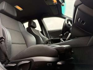 Balts BMW 120 2010 Viļņa, ar dzinēja tilpumu 2.00 L un nobraukumu 275 tūkst. km par 3450 €, foto 13 vietnē AUTOMOTO.COM.LV