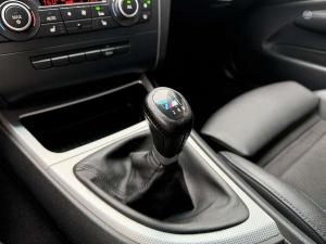 Balts BMW 120 2010 Viļņa, ar dzinēja tilpumu 2.00 L un nobraukumu 275 tūkst. km par 3450 €, foto 23 vietnē AUTOMOTO.COM.LV