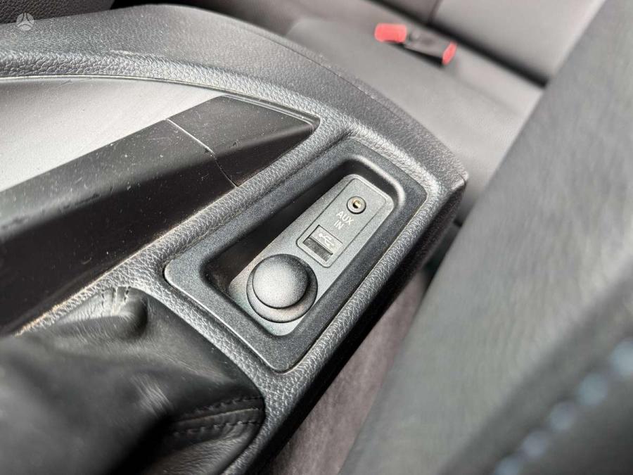 Balts BMW 120 2010 Viļņa, ar dzinēja tilpumu 2.00 L un nobraukumu 275 tūkst. km par 3450 €, foto 24 vietnē AUTOMOTO.COM.LV