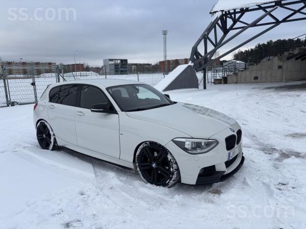 Balts BMW 120 2011 Valmiera, ar dzinēja tilpumu 2.00 L un nobraukumu 327 tūkst. km par 11500 €, foto 4 vietnē AUTOMOTO.COM.LV