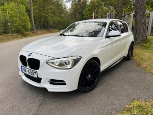 Balts BMW 120 2011 Rīga, ar dzinēja tilpumu 2.00 L un nobraukumu 248 tūkst. km par 9700 €, foto  vietnē AUTOMOTO.COM.LV