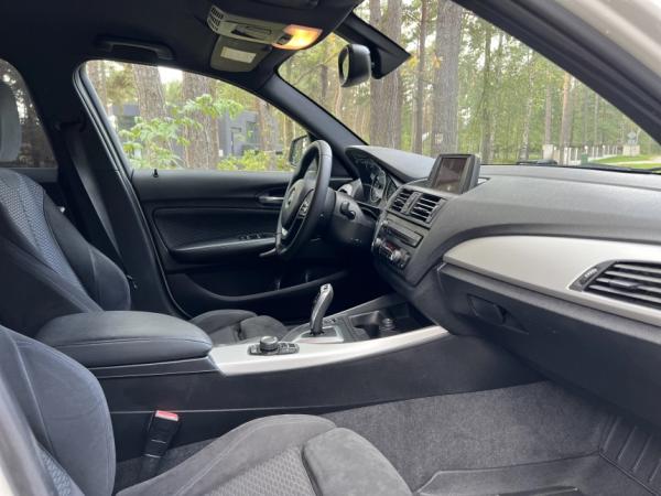 White BMW 120 2011 in Riga, with an engine capacity of 2.00 L and mileage of 248 thousand km for 9700 €, photo 10 on AUTOMOTO.COM.LV