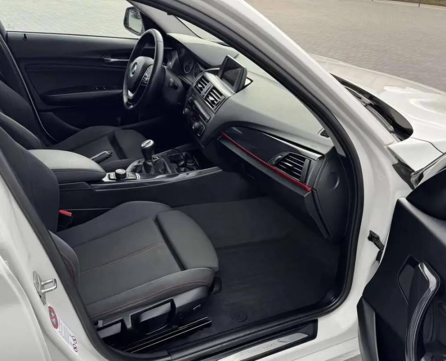 Balts BMW 120 2012 Telšiai, ar dzinēja tilpumu 2.00 L un nobraukumu 259 tūkst. km par 6490 €, foto 13 vietnē AUTOMOTO.COM.LV