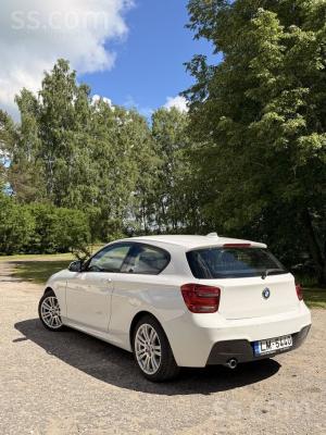 Balts BMW 120 2013 Valmiera, ar dzinēja tilpumu 2.00 L un nobraukumu 186 tūkst. km par 9200 €, foto 4 vietnē AUTOMOTO.COM.LV