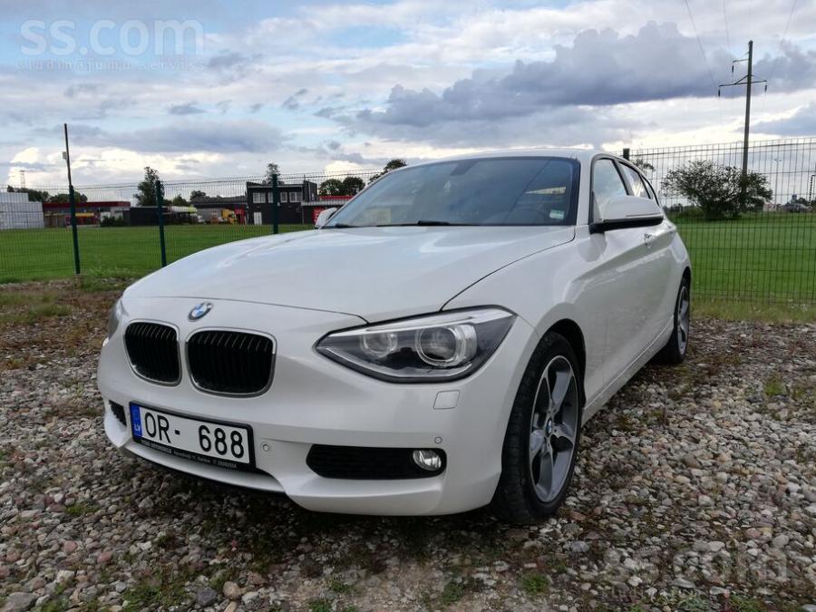 White BMW 120 2013 in Saldus, with an engine capacity of 2.00 L and mileage of 238 thousand km for 8700 €, photo 1 on AUTOMOTO.COM.LV