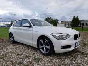 White BMW 120 2013 in Saldus, with an engine capacity of 2.00 L and mileage of 238 thousand km for 8700 €, photo 4 on AUTOMOTO.COM.LV
