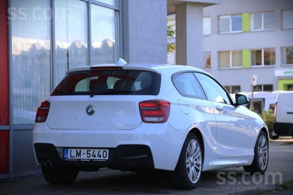 White BMW 120 2013 in Riga, with an engine capacity of 2.00 L and mileage of 190 thousand km for 6795 €, photo 7 on AUTOMOTO.COM.LV