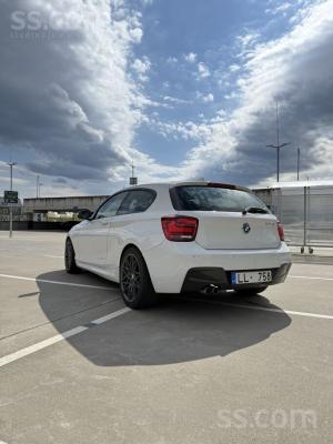 Balts BMW 120 2014 Rīga, ar dzinēja tilpumu 2.00 L un nobraukumu 308 tūkst. km par 11500 €, foto 1 vietnē AUTOMOTO.COM.LV