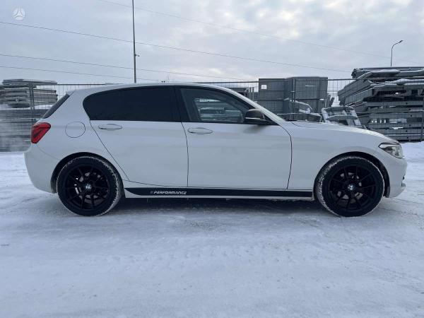 White BMW 120 2015 in Kaunas, with an engine capacity of 2.00 L and mileage of 264 thousand km for 8600 €, photo 2 on AUTOMOTO.COM.LV