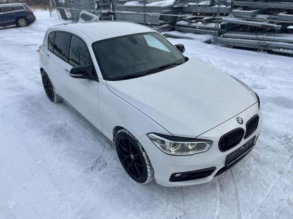 White BMW 120 2015 in Kaunas, with an engine capacity of 2.00 L and mileage of 264 thousand km for 8600 €, photo 6 on AUTOMOTO.COM.LV