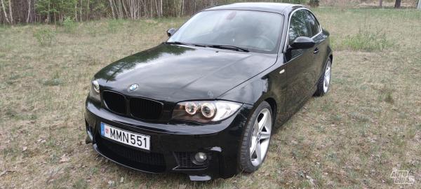 Melns BMW 123 2007 Viļņa, ar dzinēja tilpumu 2.00 L un nobraukumu 269 tūkst. km par 5000 €, foto 2 vietnē AUTOMOTO.COM.LV