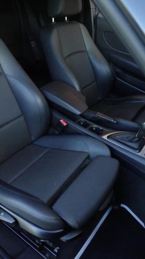 Melns BMW 123 2008 Tallina, ar dzinēja tilpumu 3.50 L un nobraukumu 258 tūkst. km par 14999 €, foto 12 vietnē AUTOMOTO.COM.LV