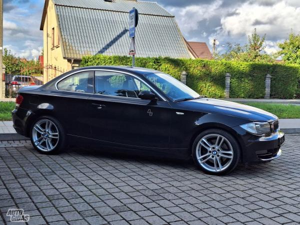 Melns BMW 123 2009 Viļņa, ar dzinēja tilpumu 2.00 L un nobraukumu 267 tūkst. km par 4800 €, foto 4 vietnē AUTOMOTO.COM.LV