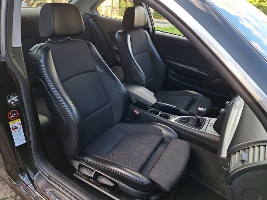 Black BMW 123 2009 in Vilnius, with an engine capacity of 2.00 L and mileage of 267 thousand km for 4800 €, photo 17 on AUTOMOTO.COM.LV
