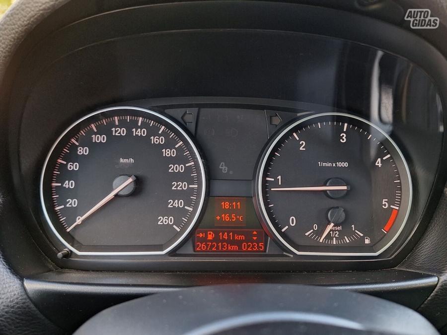 Black BMW 123 2009 in Vilnius, with an engine capacity of 2.00 L and mileage of 267 thousand km for 4800 €, photo 24 on AUTOMOTO.COM.LV