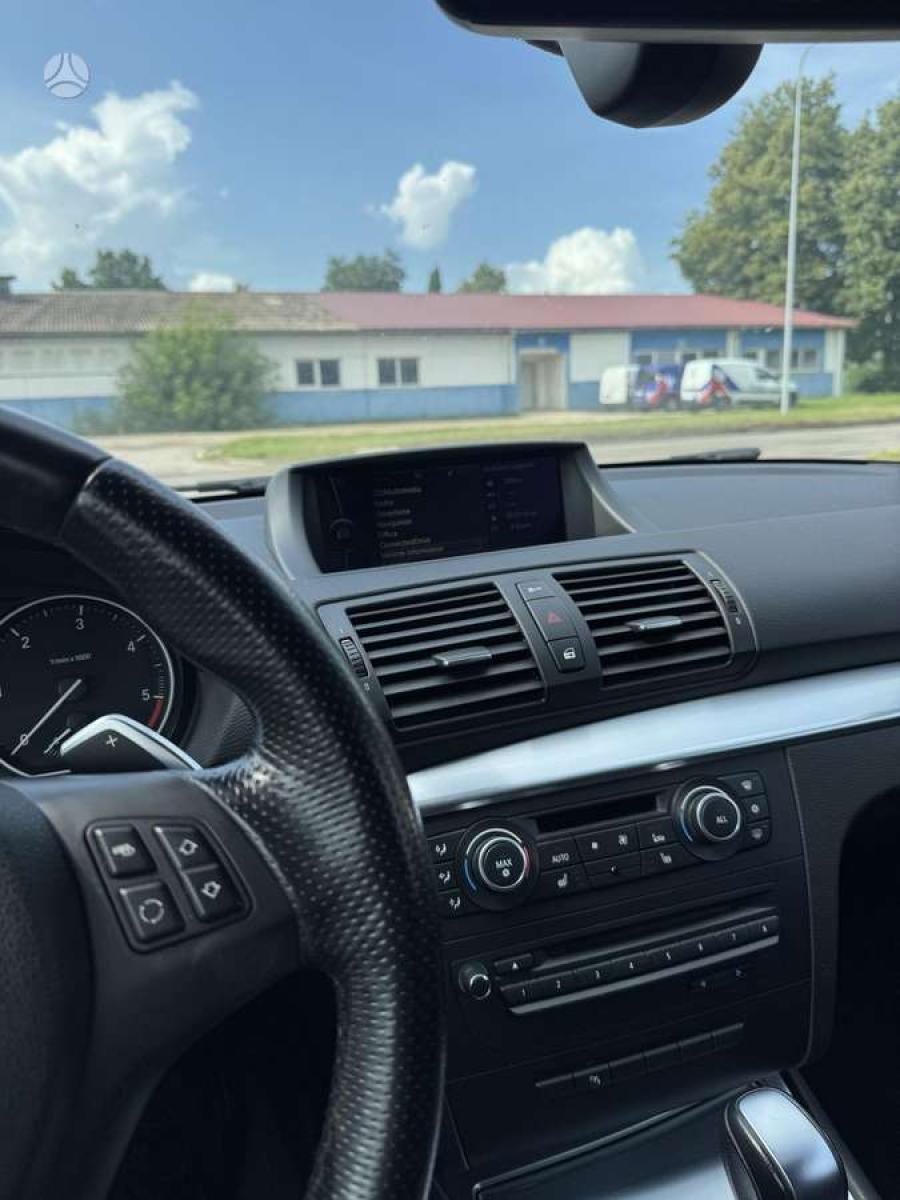Black BMW 123 2012 in Marijampole, with an engine capacity of 0.00 L and mileage of 268 thousand km for 7000 €, photo 19 on AUTOMOTO.COM.LV