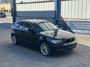 Melns BMW 123 2010 Viļņa, ar dzinēja tilpumu 2.00 L un nobraukumu 296 tūkst. km par 2650 €, foto 4 vietnē AUTOMOTO.COM.LV