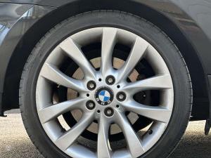 Melns BMW 123 2010 Viļņa, ar dzinēja tilpumu 2.00 L un nobraukumu 296 tūkst. km par 2650 €, foto 10 vietnē AUTOMOTO.COM.LV