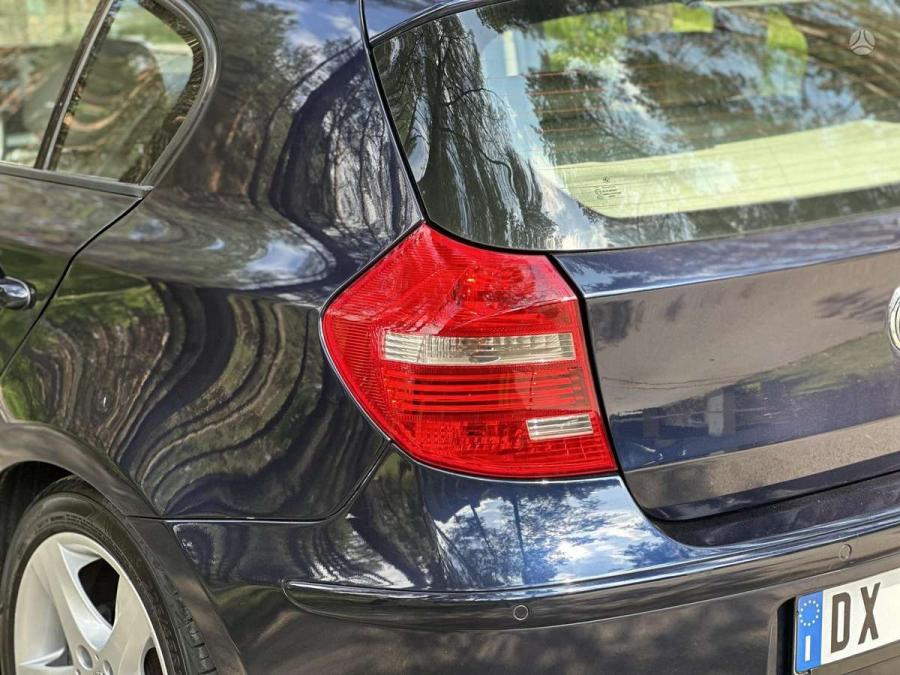 Blue BMW 123 2009 in Vilnius, with an engine capacity of 2.00 L and mileage of 305 thousand km for 4500 €, photo 10 on AUTOMOTO.COM.LV