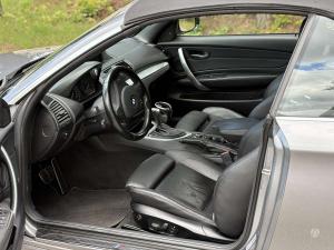 Grey BMW 123 2010 in Prienai, with an engine capacity of 2.00 L and mileage of 300 thousand km for 5999 €, photo 6 on AUTOMOTO.COM.LV