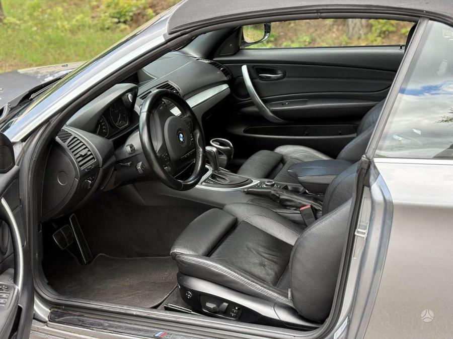 Grey BMW 123 2010 in Prienai, with an engine capacity of 2.00 L and mileage of 300 thousand km for 5999 €, photo 6 on AUTOMOTO.COM.LV