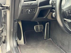 Grey BMW 123 2010 in Prienai, with an engine capacity of 2.00 L and mileage of 300 thousand km for 5999 €, photo 7 on AUTOMOTO.COM.LV