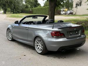 Grey BMW 123 2010 in Prienai, with an engine capacity of 2.00 L and mileage of 300 thousand km for 5999 €, photo 9 on AUTOMOTO.COM.LV