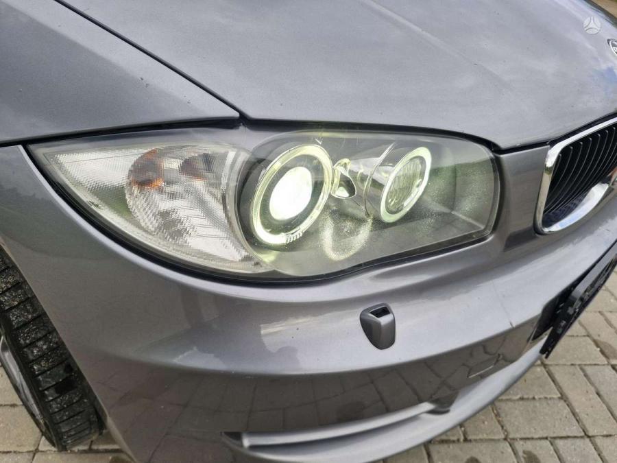 Grey BMW 123 2009 in Vilnius, with an engine capacity of 2.00 L and mileage of 240 thousand km for 6300 €, photo 12 on AUTOMOTO.COM.LV
