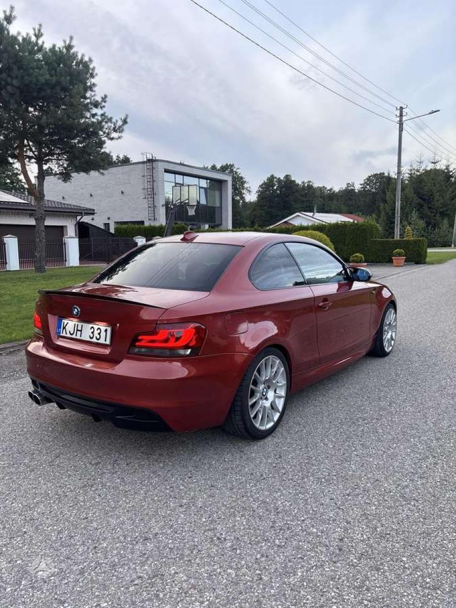 Sarkans BMW 123 2008 Viļņa, ar dzinēja tilpumu 2.00 L un nobraukumu 300 tūkst. km par 6500 €, foto 4 vietnē AUTOMOTO.COM.LV