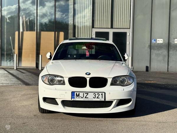 Balts BMW 123 2009 Šauļi, ar dzinēja tilpumu 2.00 L un nobraukumu 270 tūkst. km par 7400 €, foto 3 vietnē AUTOMOTO.COM.LV