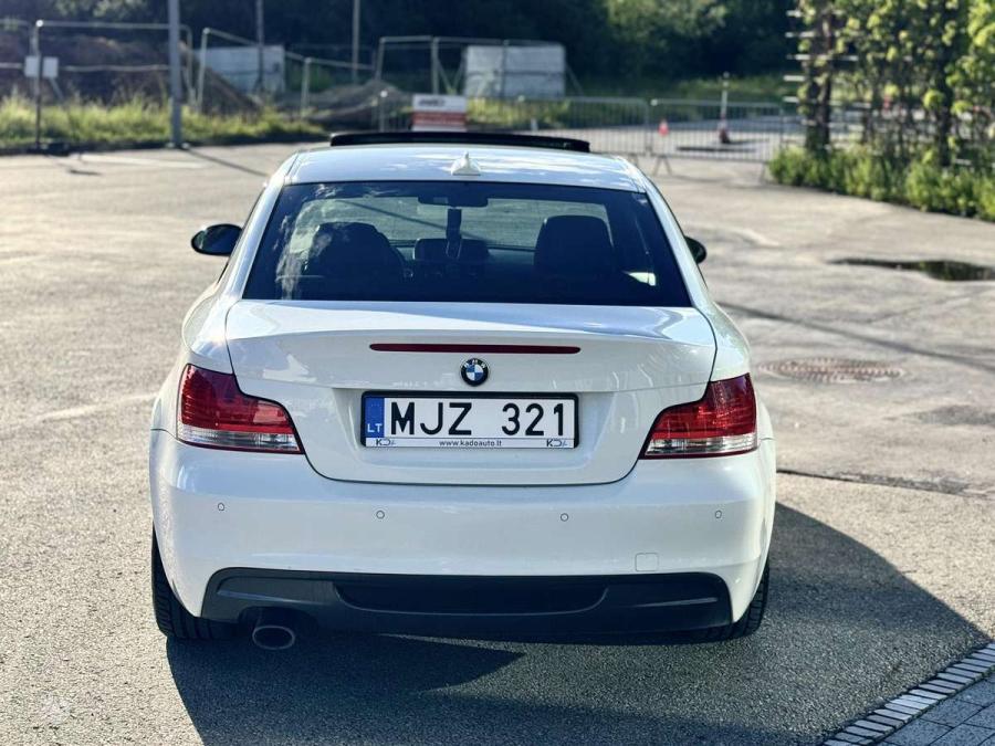 Balts BMW 123 2009 Šauļi, ar dzinēja tilpumu 2.00 L un nobraukumu 270 tūkst. km par 7400 €, foto 7 vietnē AUTOMOTO.COM.LV