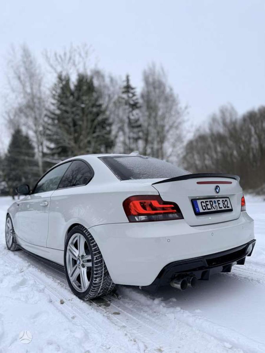 Balts BMW 123 2013 Šauļi, ar dzinēja tilpumu 2.00 L un nobraukumu 271 tūkst. km par 9900 €, foto 3 vietnē AUTOMOTO.COM.LV