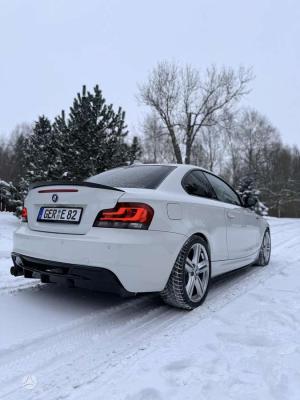 Balts BMW 123 2013 Šauļi, ar dzinēja tilpumu 2.00 L un nobraukumu 271 tūkst. km par 9900 €, foto 7 vietnē AUTOMOTO.COM.LV
