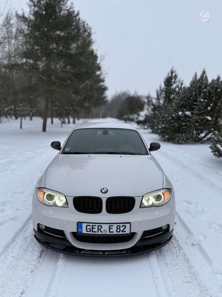 Balts BMW 123 2013 Šauļi, ar dzinēja tilpumu 2.00 L un nobraukumu 271 tūkst. km par 9900 €, foto 11 vietnē AUTOMOTO.COM.LV
